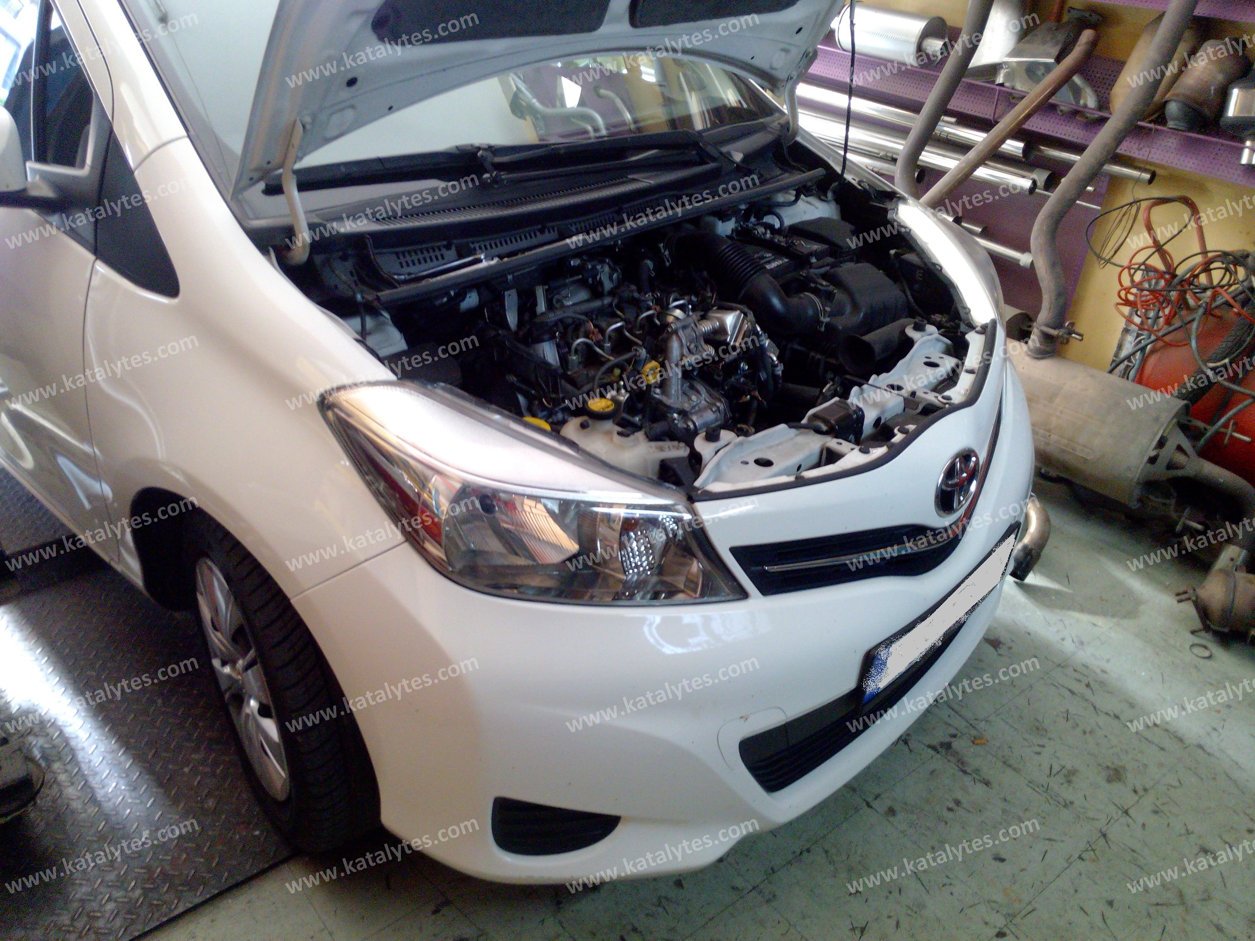 toyota yaris εξατμιση